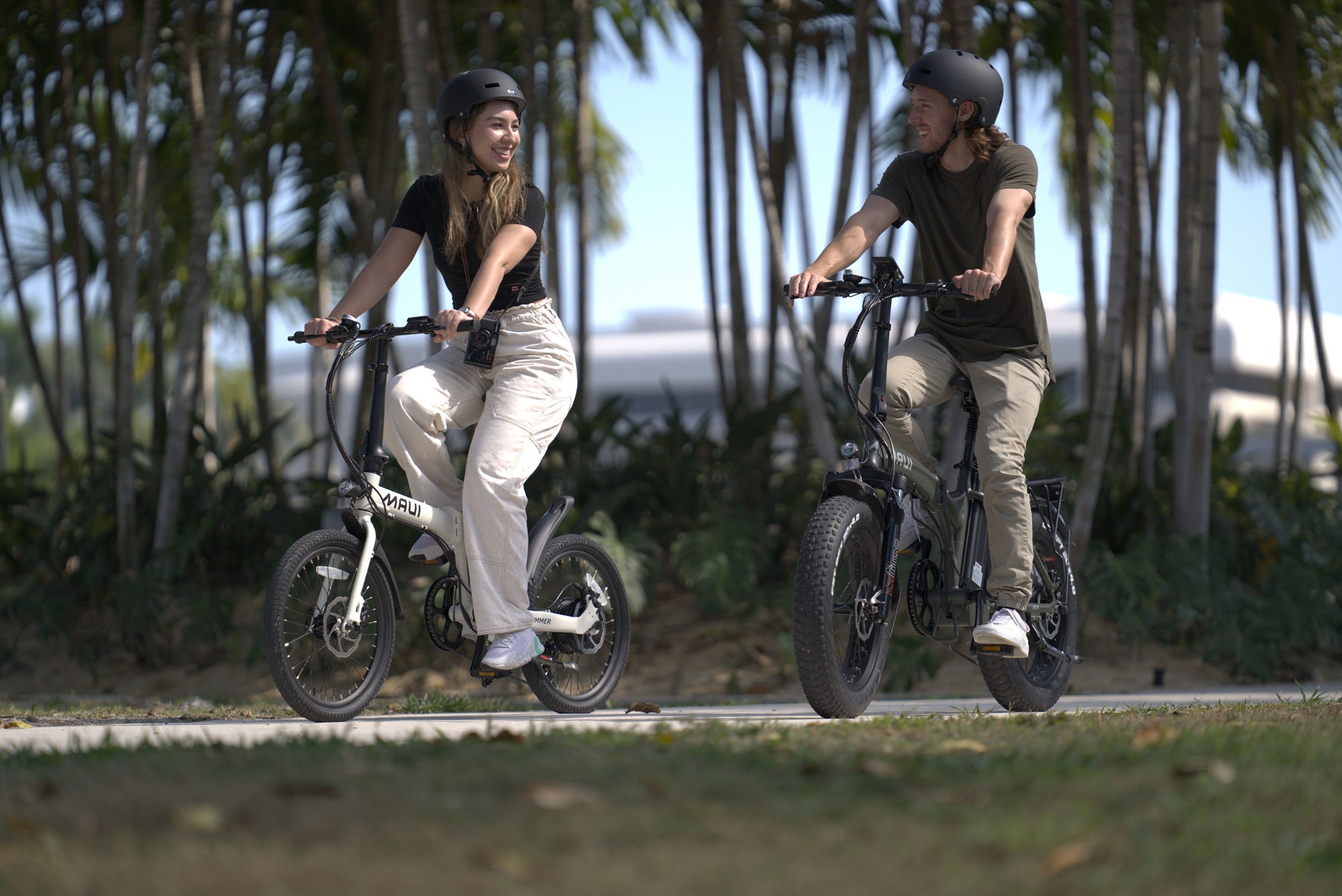 Summer Electric Lightweight Folding Bike | Maui Bikes